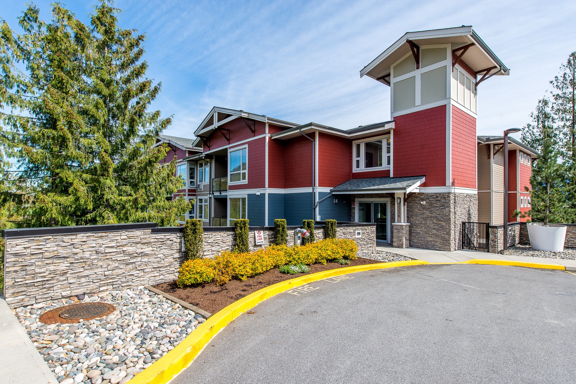 317 - 2238 Whatcom Road, Abbotsford | MLS# R2384396 | Cotala Cross Media