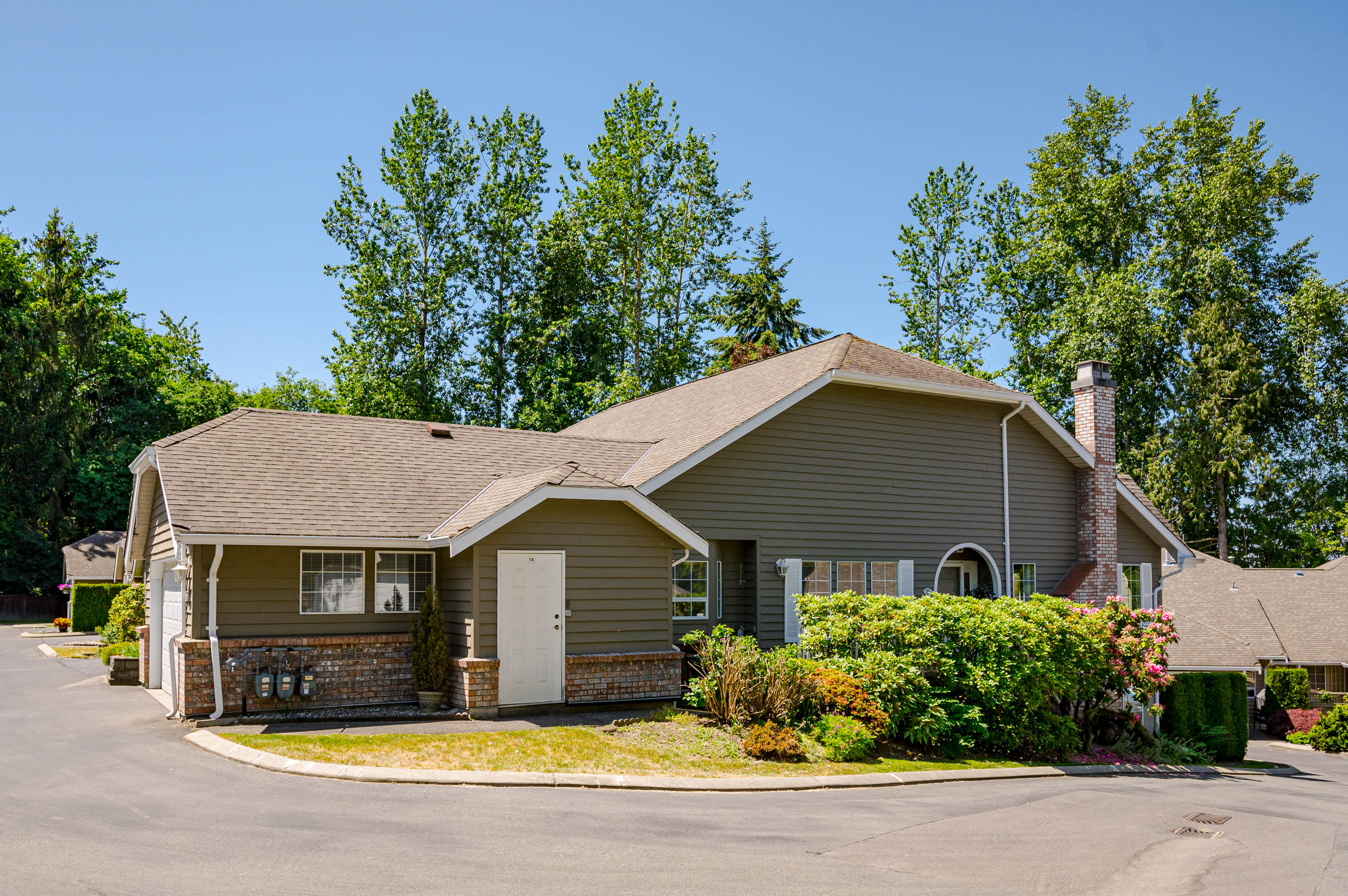 25 - 21848 50 Avenue, Langley | MLS# R2800139 | Cotala Cross Media